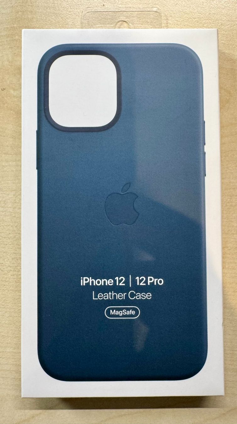 Apple iPhone 12 / 12 Pro Leather Case (Baltic Blue) (Neu und ...
