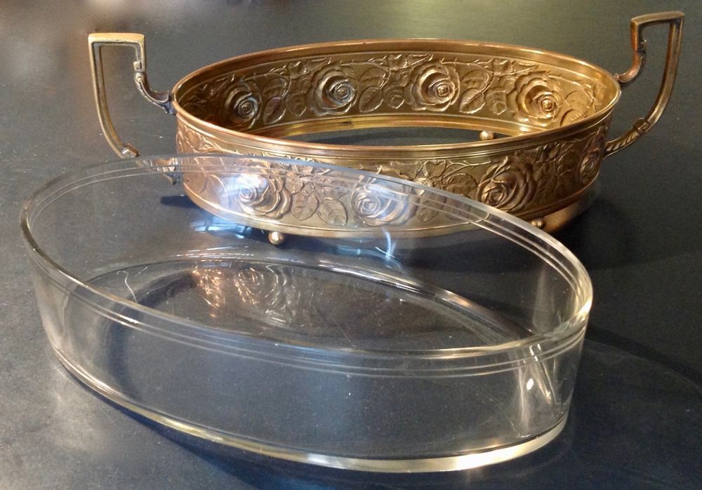 E., Messing Jardiniere antik Jugendstil Rosendecor Glas Deko (Gebraucht) in Klosters für CHF 20 ...