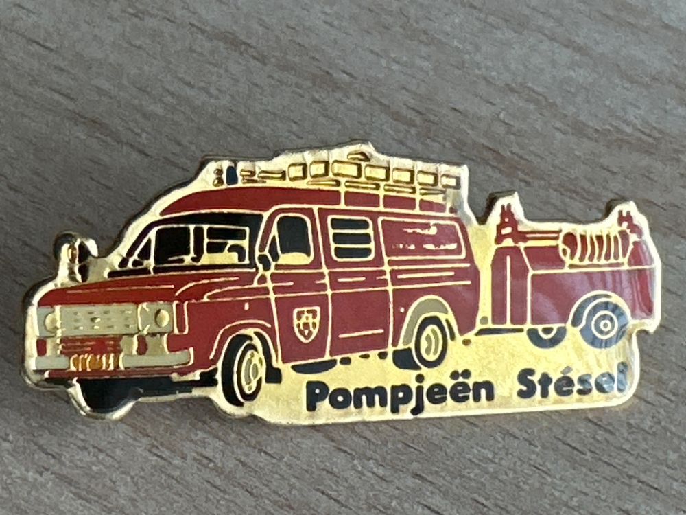 Pin Pompjeën Stésel-Mëlleref Luxembourg (Gebraucht) in Glattbrugg für ...