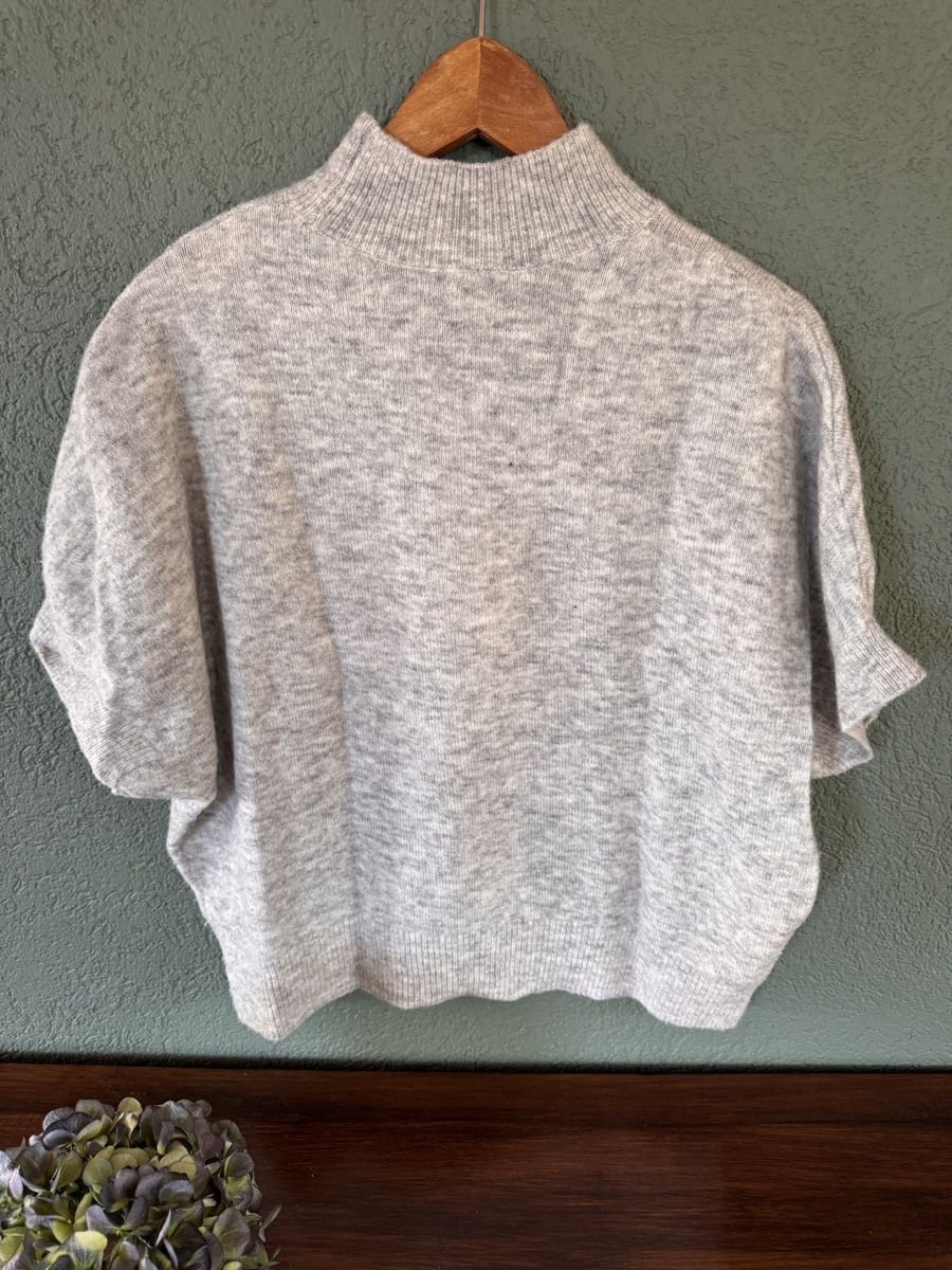 AIMÉE THE LABEL | pull manches courtes (D'occasion) à St-Prex pour CHF ...