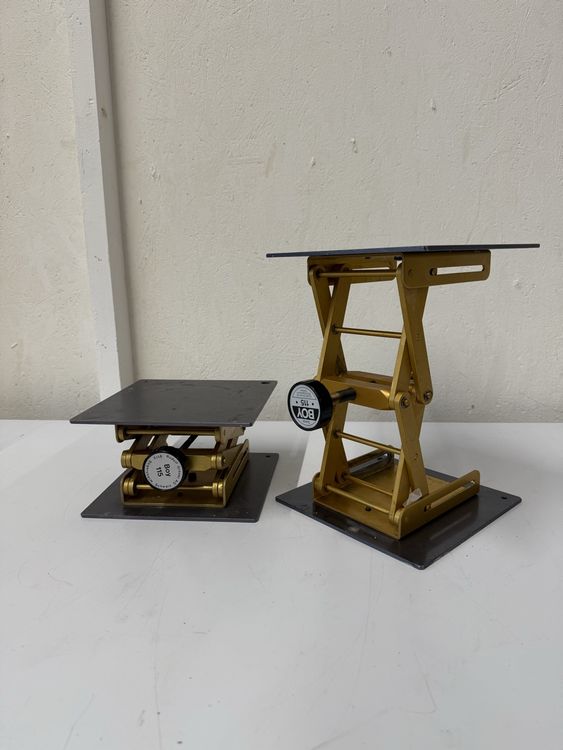 2x Laborboys Typ 115 Swiss Boy scherenhubtisch (Gebraucht) in Schupfart ...