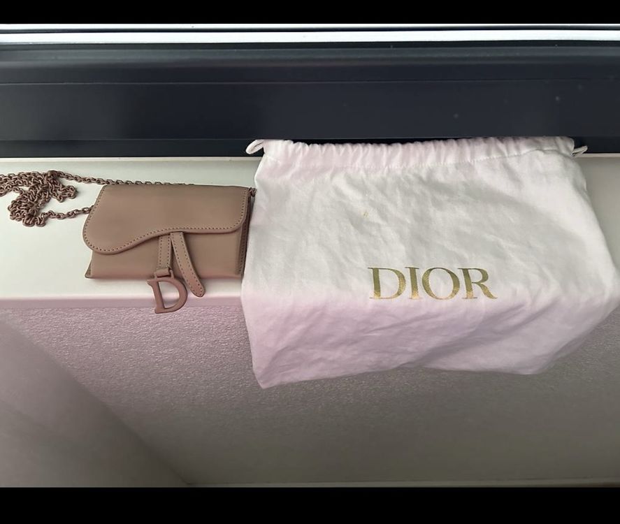 Orginale DIOR Kartenetui (Gebraucht) in Mumpf für CHF 380 – mit Lieferung auf Ricardo kaufen