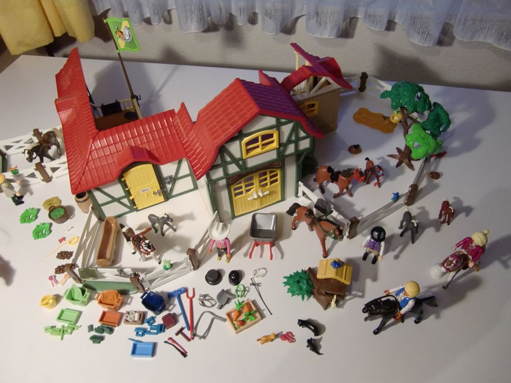 Playmobil Country Reiterhof 6926 + Stallanbau + Kutsche (Gebraucht) in ...