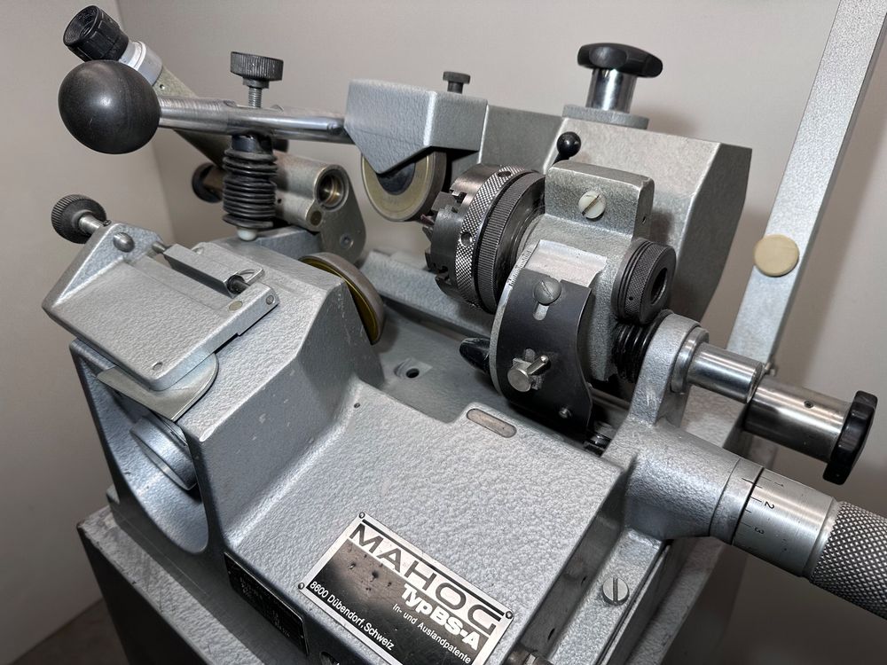 Präzisionsschleifmaschine Bohrerschleifmaschine Mahog BS-A (Gebraucht ...