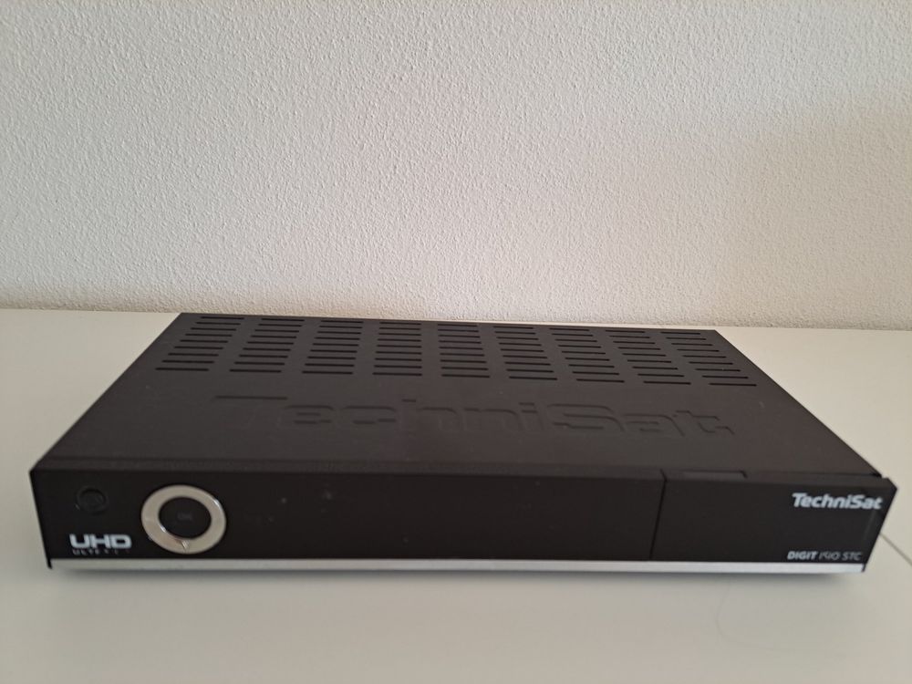 TechniSat Digit Isio STC Receiver (Gebraucht) in Würenlos für CHF 82 ...