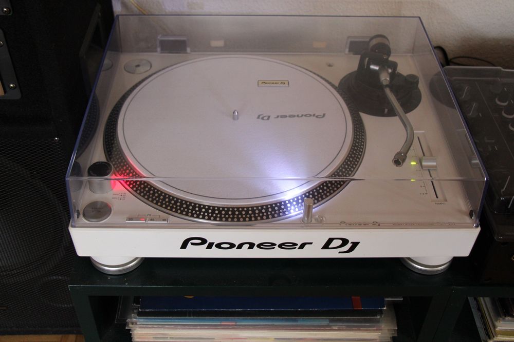 Pioneer PLX 500 Weiss Turntable mit OVP Plattenspieler (Gebraucht) in ...