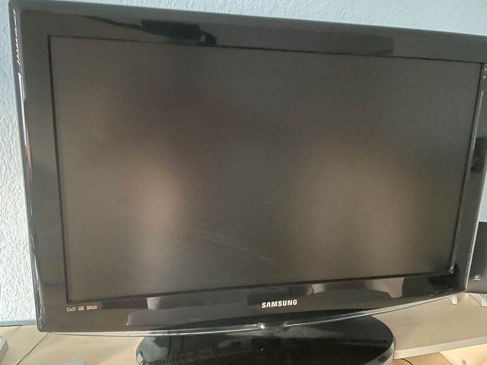 Fernsehen LCD 32‘ Samsung | Kaufen auf Ricardo