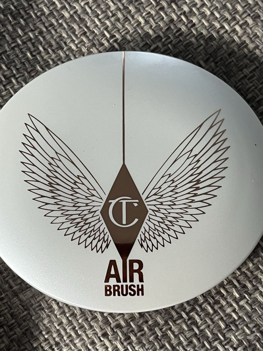 Charlotte Tilbury Airbrush Puder Fair-Medium, Top! (Gebraucht) in ...