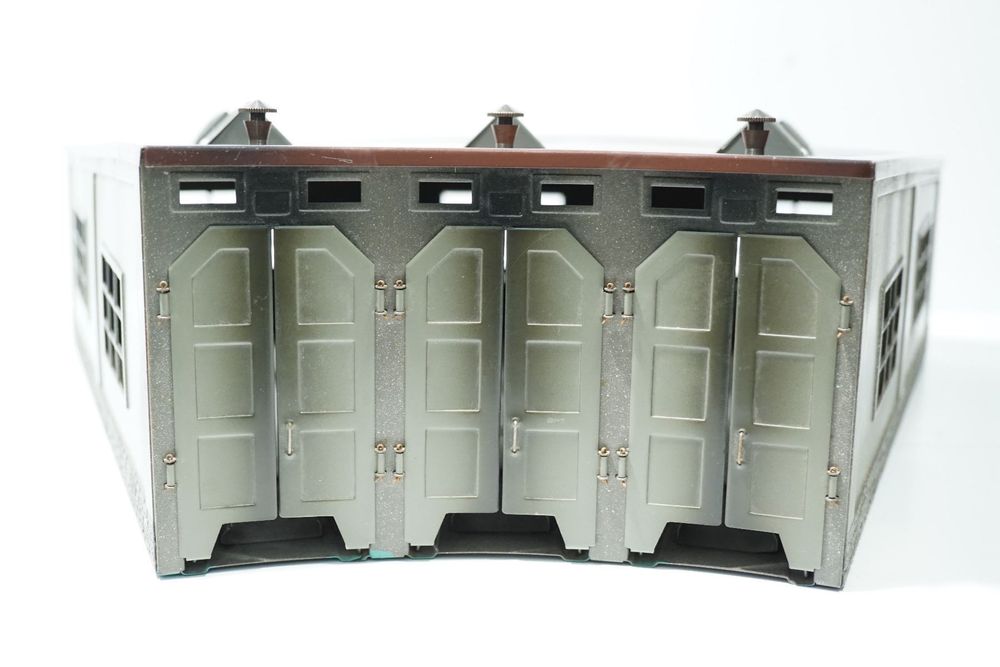 Märklin 7028 Ringlokschuppen (Gebraucht) in Thun für CHF 79 – mit ...