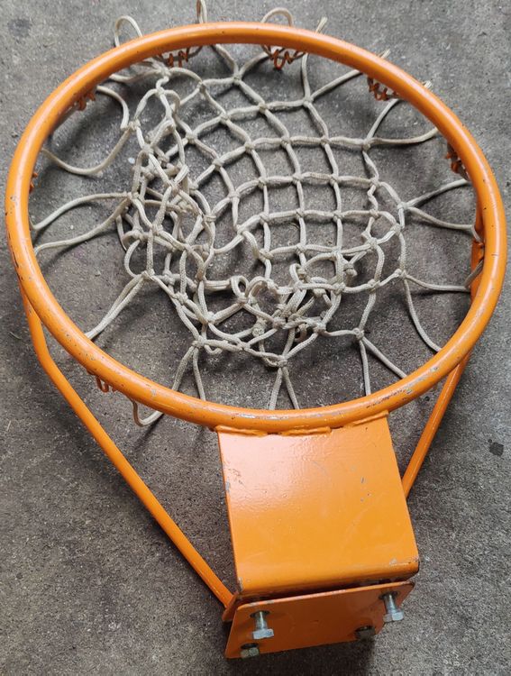 Basketballkorb Orange (Gebraucht) in Wuppenau für CHF 25 – mit ...
