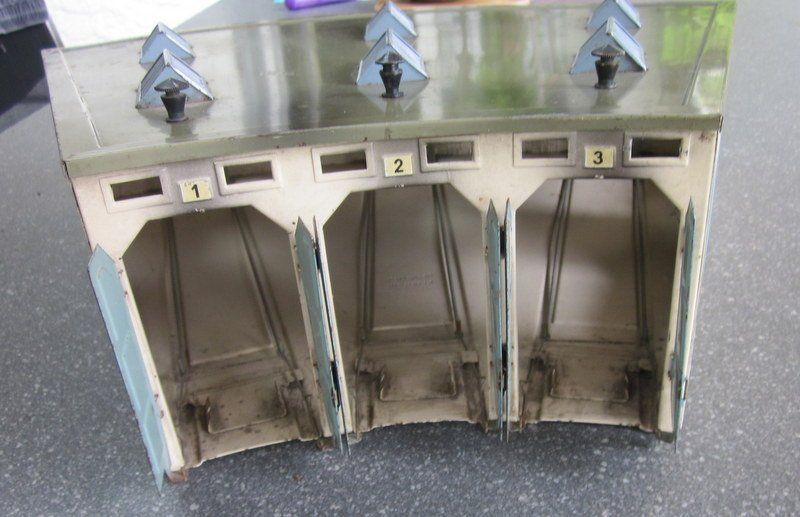 Märklin Ring-Lokschuppen, aus Blech von 1963 (Nr. 7028) HO (Gebraucht ...