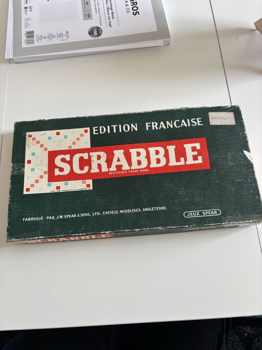 Scrabble - Edition Française - Jeu de Société (D'occasion) à La Chaux ...