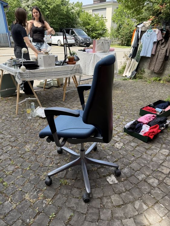 giroflex chair in good condition (Gebraucht) in Zürich für CHF 1 – nur ...