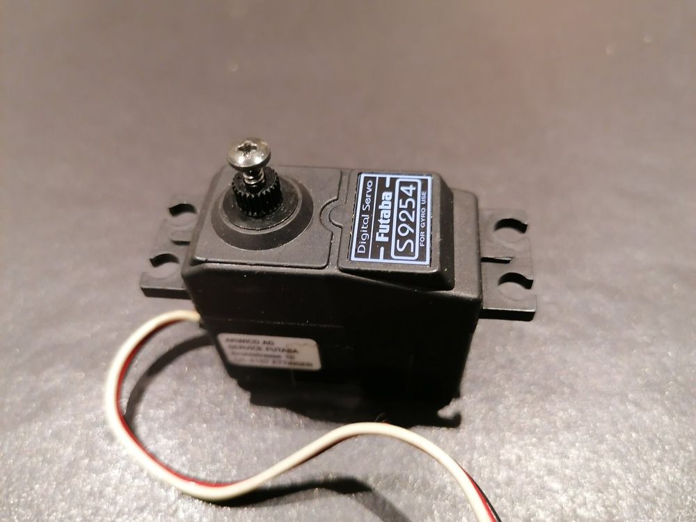 Servo Futaba S9254 | Kaufen auf Ricardo