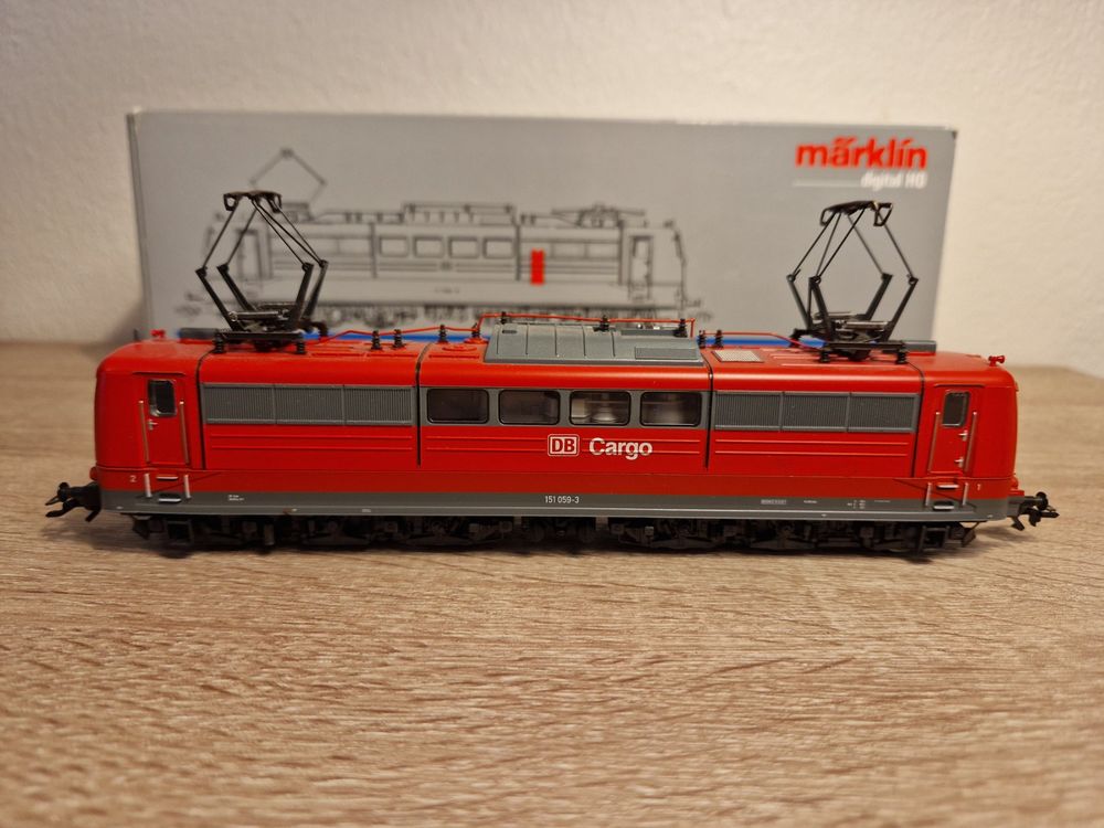Märklin 37431 E-Lok BR 151 DB Cargo H0 (Gebraucht) in St-Aubin-Sauges für CHF 149 – mit ...