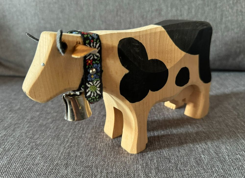 Vache en bois avec cloche | Kaufen auf Ricardo