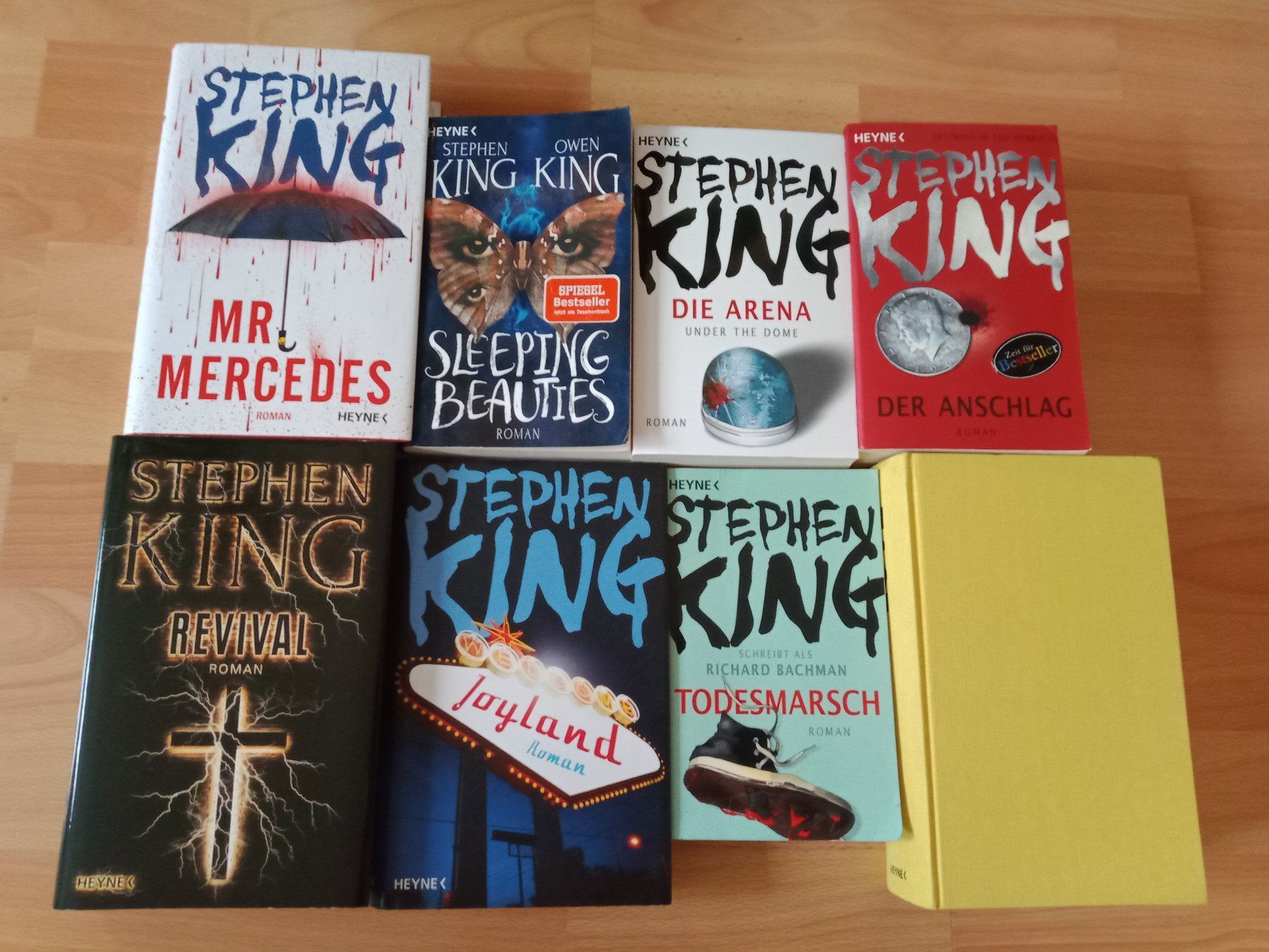 8x Stephen King Thriller Horror Bücher Romane Roman (Gebraucht) in ...