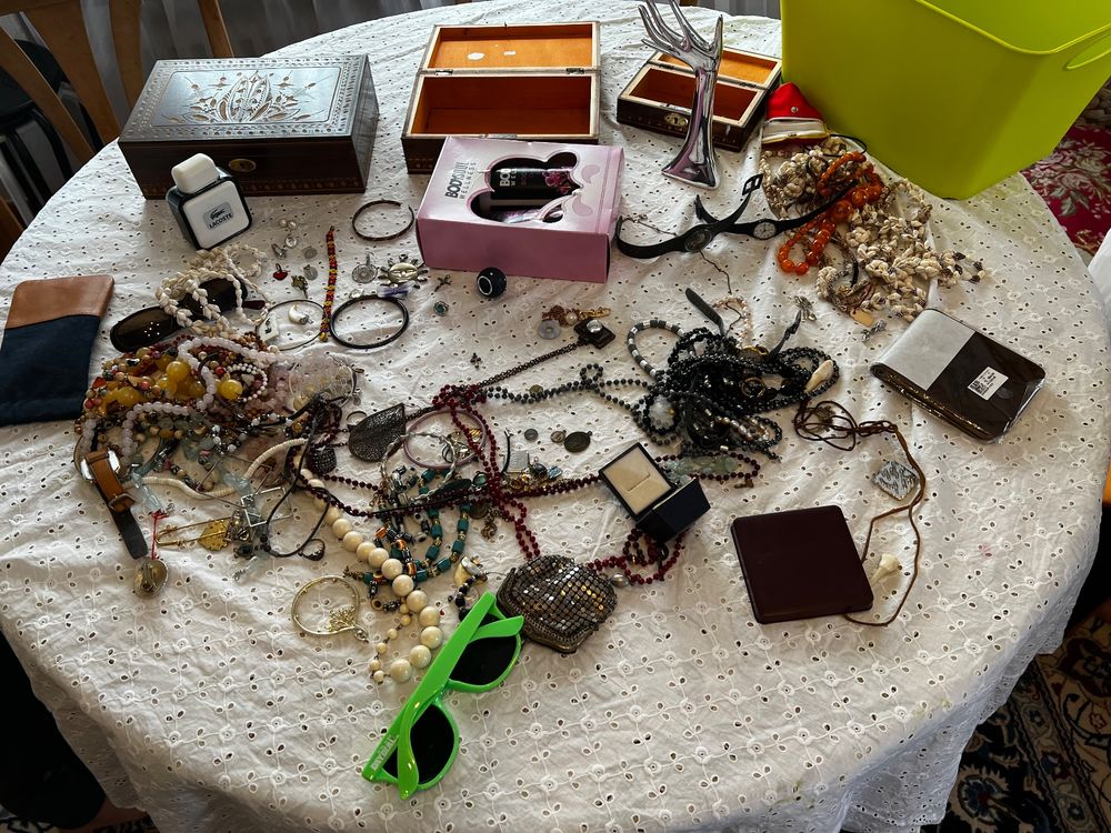 Nur ab Fr.1-(22) (Gebraucht) in Illnau-Effretikon für CHF 60 – nur Abholung auf Ricardo kaufen