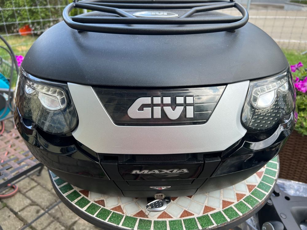 Topcase Givi Maxia 3 (Gebraucht) in Dübendorf für CHF 115 – nur Abholung auf Ricardo kaufen
