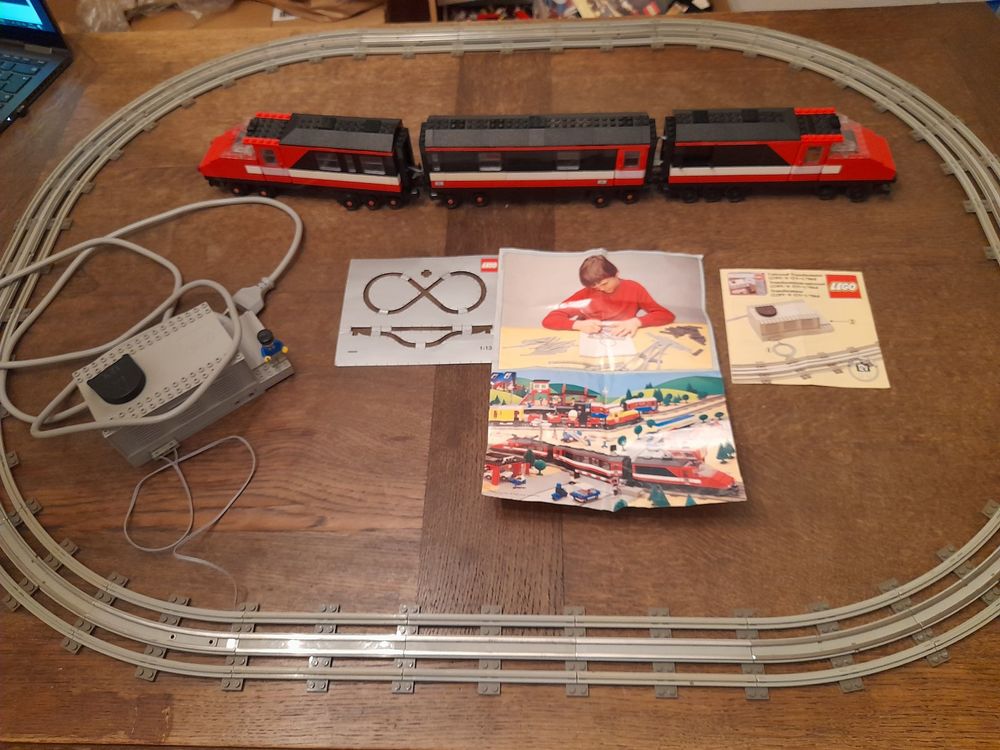 Lego 12 Volt Zug Eisenbahn (Gebraucht) in für CHF 155 – mit Lieferung ...