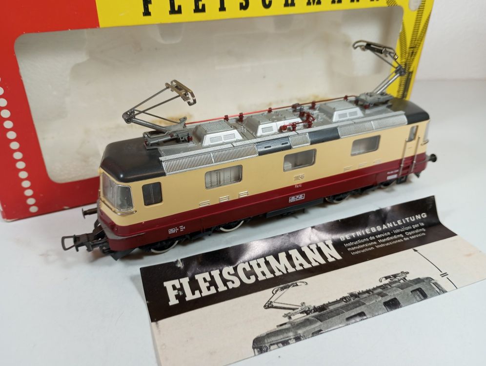 Fleischmann: 4341, Lokomotive Re 4/4 II "TEE" SBB CFF | Kaufen auf Ricardo