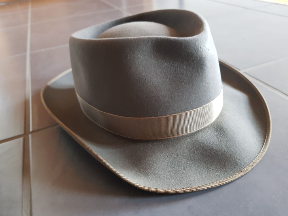 antiker Herren Stoff Hut Klassiker Botta grau (Gebraucht) in Walterswil ...