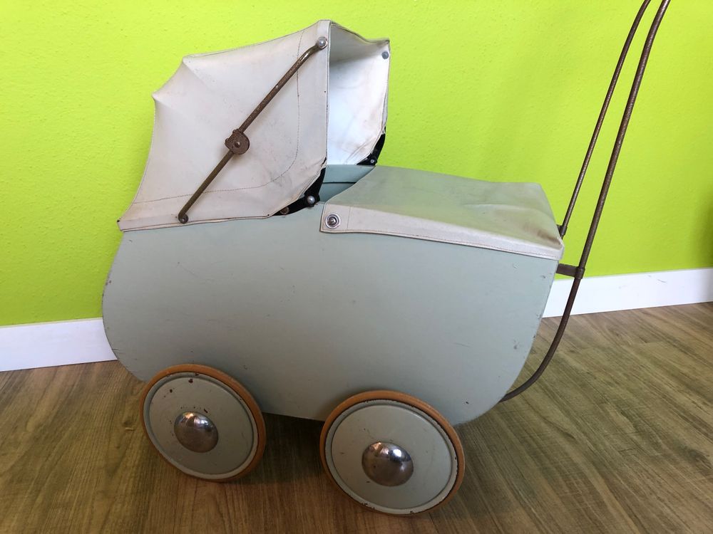 sehr süsser antiker Puppenwagen vollständig Vintage 50er J. (Gebraucht) in Strengelbach für CHF ...