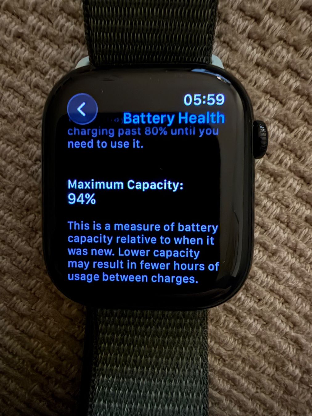 Apple Watch Series 10 Cellular + GPS - Jet Black (Gebraucht) in Oetwil ...