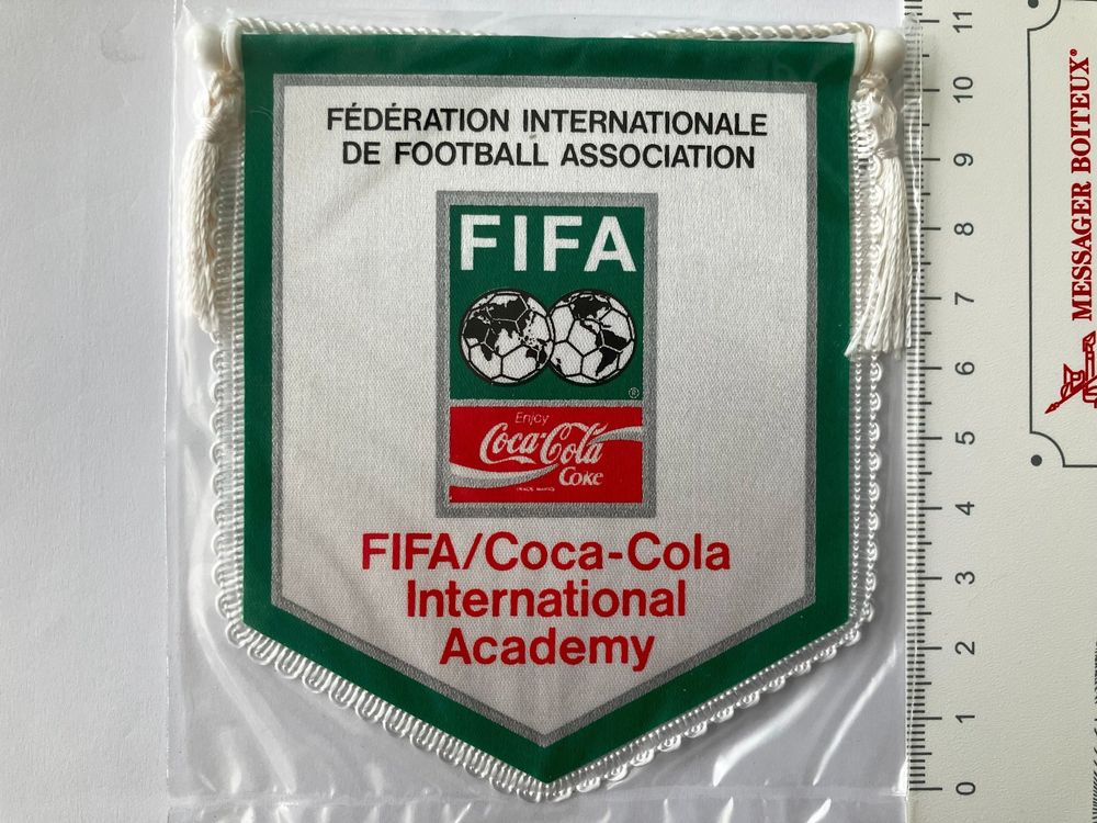 Vintage Fanion/Wimpel FIFA/Coca-Cola International Academy (Neu und ...
