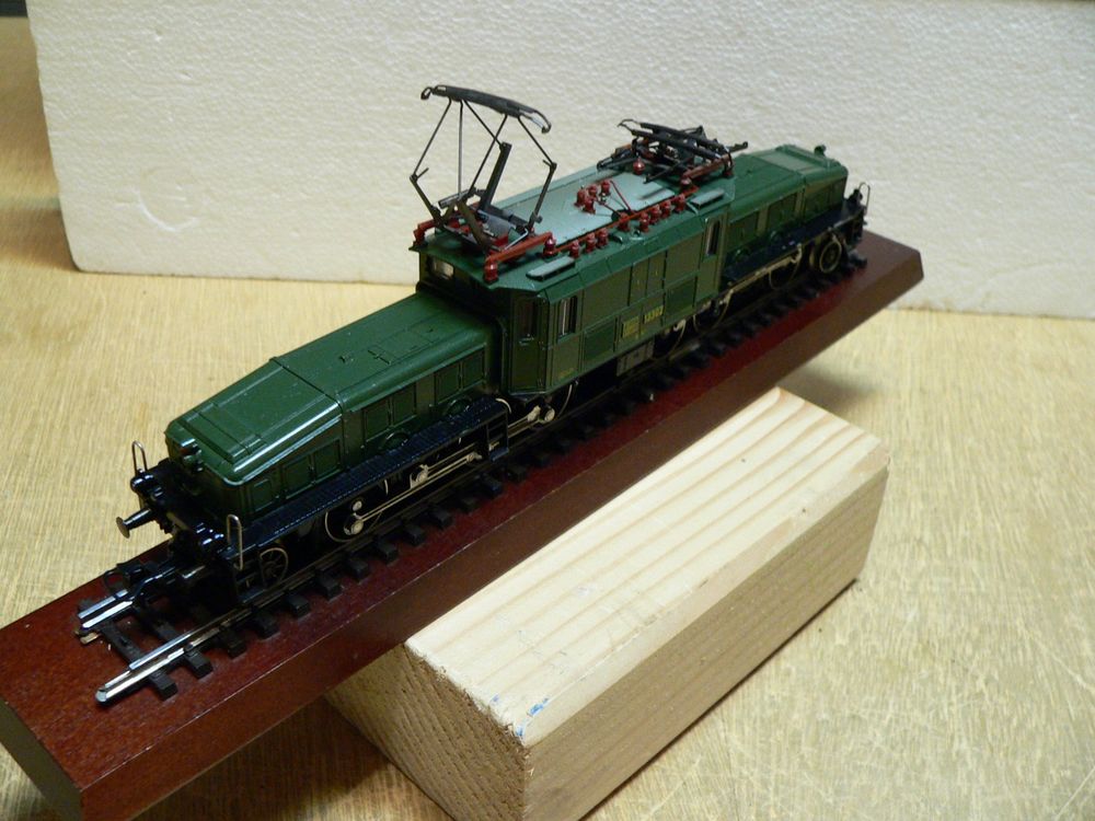 Märklin SBB KROKODIL+ 4 Güterwagen, 1HAG TRAFO+ 50 Schienen, (Defekt) in Bonstetten für CHF 139 ...