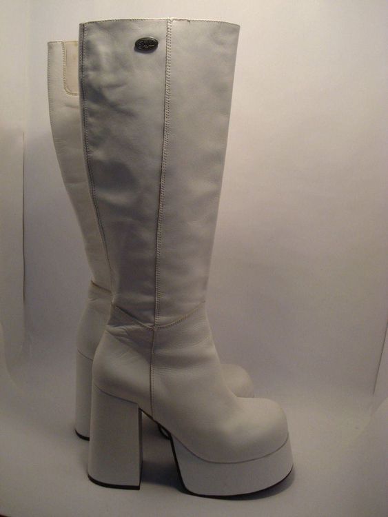 Buffalo Plateau Stiefel T24400 Gr. 39 | Kaufen auf Ricardo