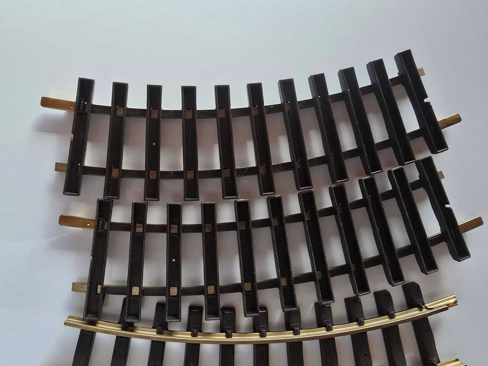 LGB 1100 Schiene gebogen 4 Stück (Gebraucht) in Savièse für CHF 16 ...