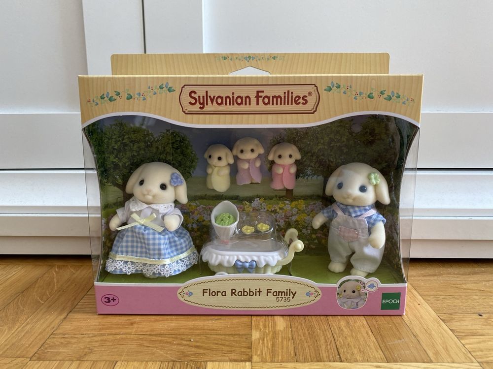 Sylvanian Families Flora Rabbit Family 5735 (Neu und originalverpackt ...