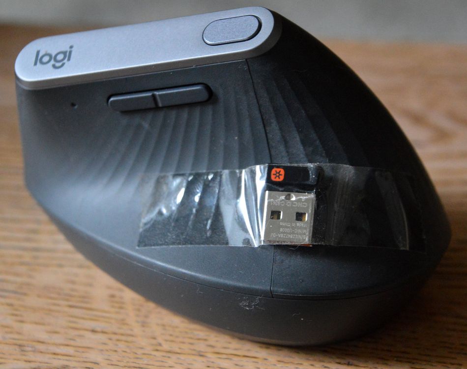 LOGITECH Logi MX Vertical Maus / souris (Gebraucht) in Collonges für ...