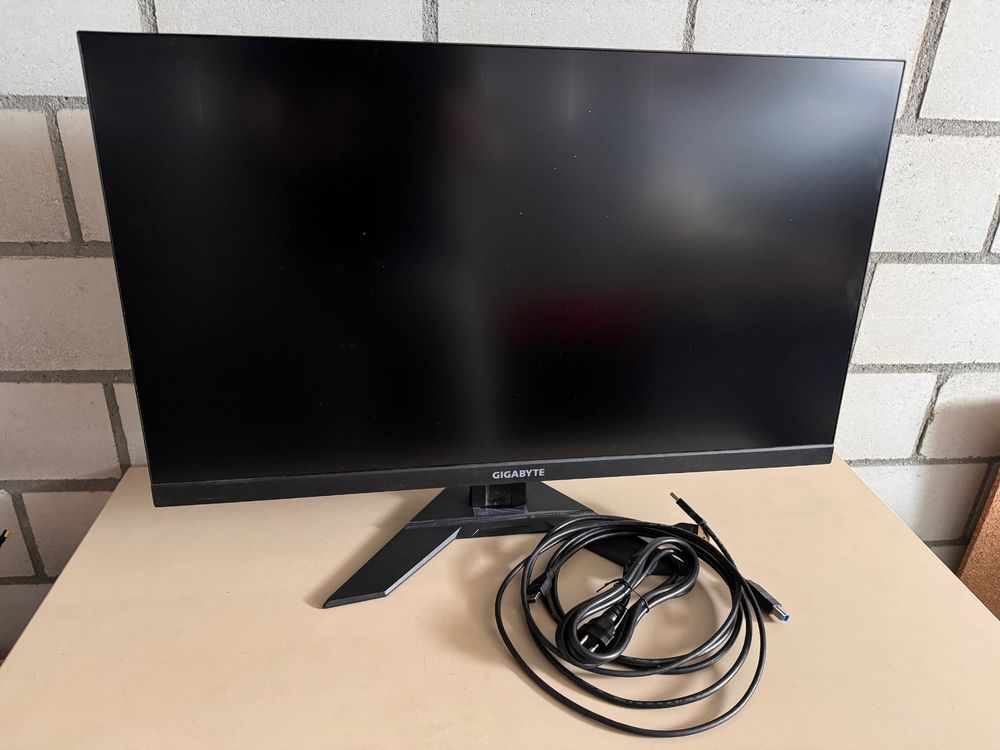 Gaming Monitor Gigabyte M28U 28 Zoll 4K IPS 144Hz (Gebraucht) in Baar ...