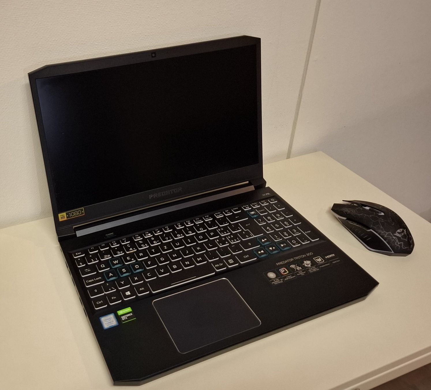 Acer Predator Triton 300 (Gaming Laptop) Bundle (Gebraucht) in ...