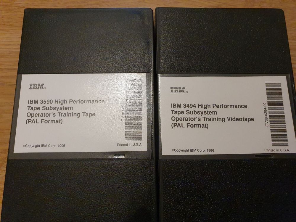 Rare IBM VHS instruction tapes (Gebraucht) in Saignelegier für CHF 1 ...
