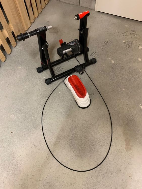 Fahrrad/Velo Rollentrainer Elite | Kaufen auf Ricardo