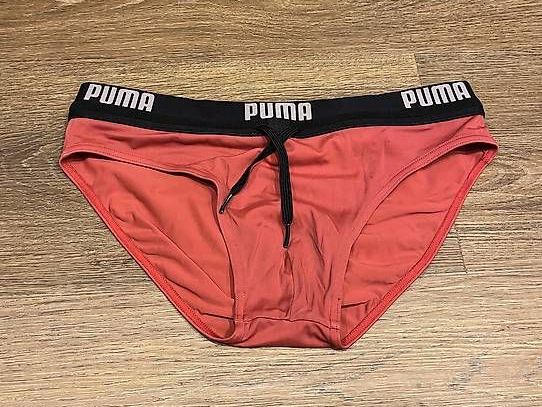Enge Badehose Herren von Puma, Speedo-Style (Gebraucht) in Winterthur ...