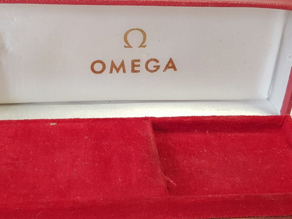 Omega Box | Kaufen auf Ricardo