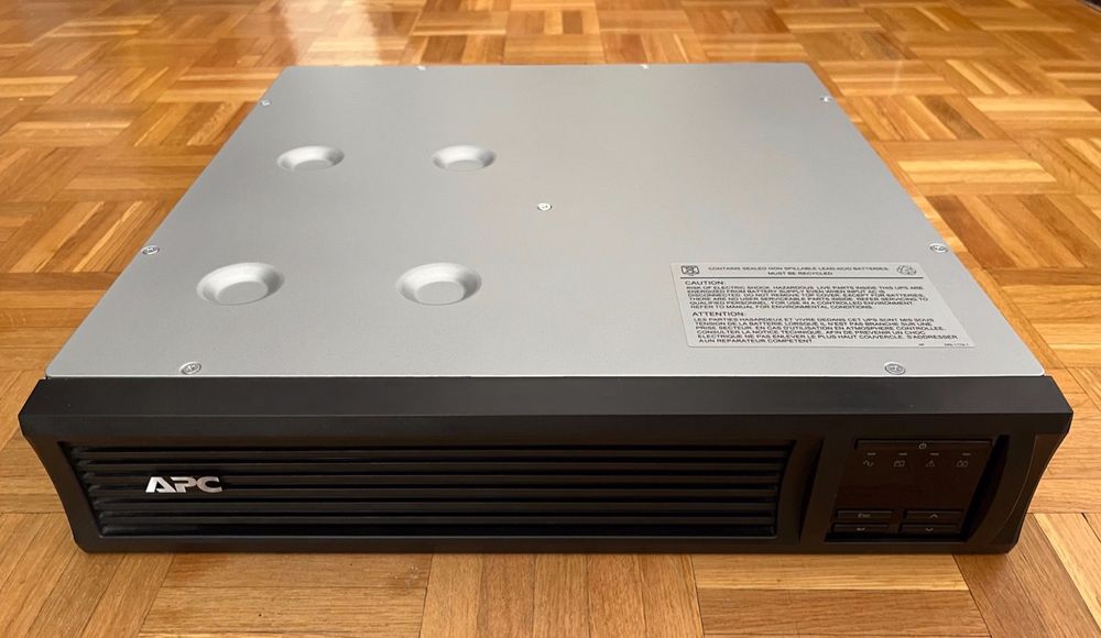 APC Smart-UPS USV 1500VA with NMC2 card | Kaufen auf Ricardo
