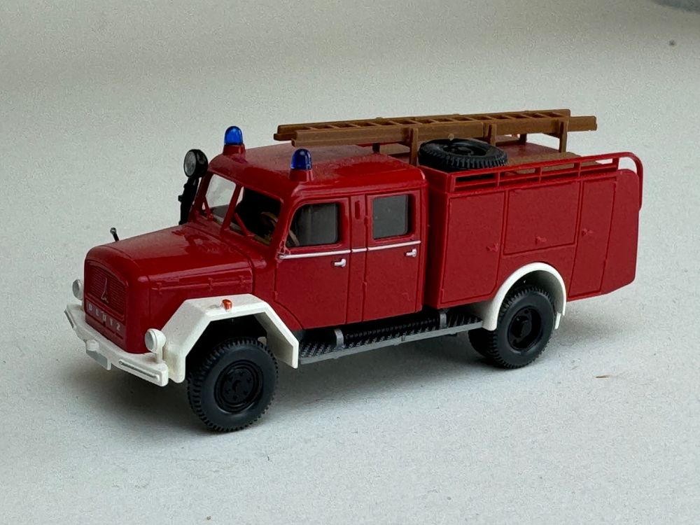 Wiking Magirus Saturn Feuerwehr Löschfahrzeug (Gebraucht) in Elm für ...