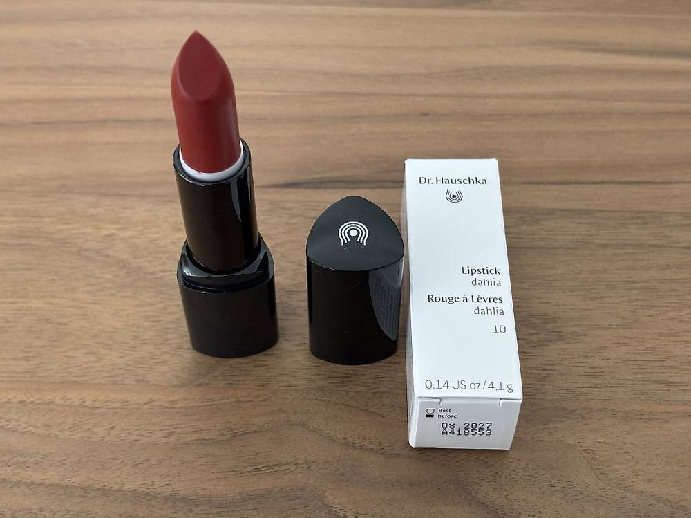 Rouge à lèvres (Neuf avec emballage d'origine) à Arbaz pour CHF 15 – avec livraison | Acheter ...