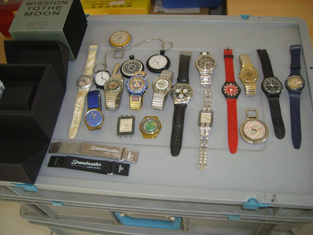 SWATCH LOT 19 STK. (Gebraucht) in Hombrechtikon für CHF 66 – mit ...