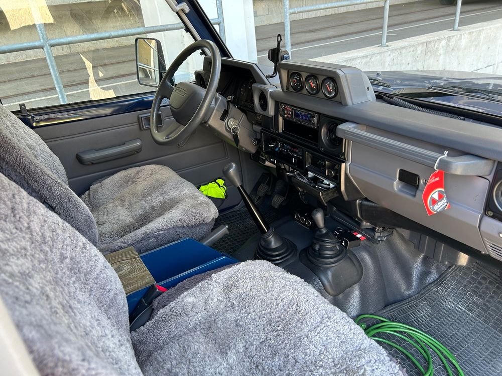 TOYOTA Land Cruiser 400 Hdt Long 4.2D Buschtaxi / HZJ78 (Gebraucht) in ...