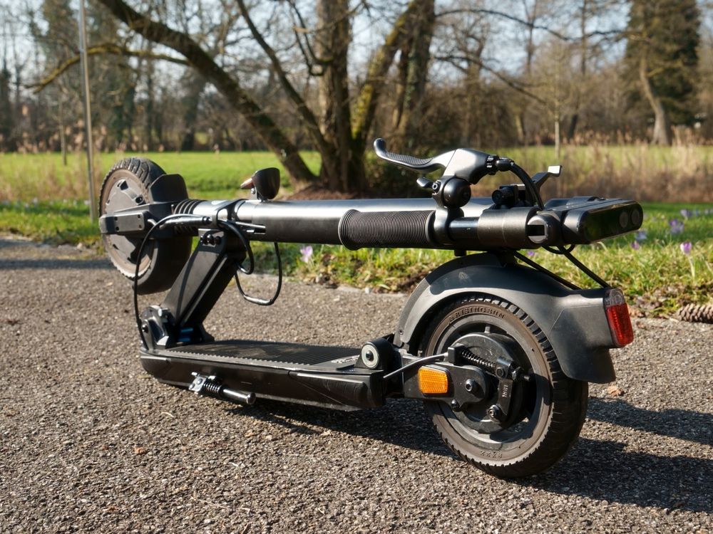 E-Scooter MICRO EXPLORER mit Schweizer Strassenzulassung (Gebraucht) in ...