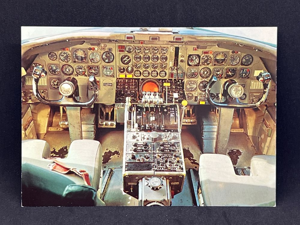 Cockpit einer DC-8 | Kaufen auf Ricardo