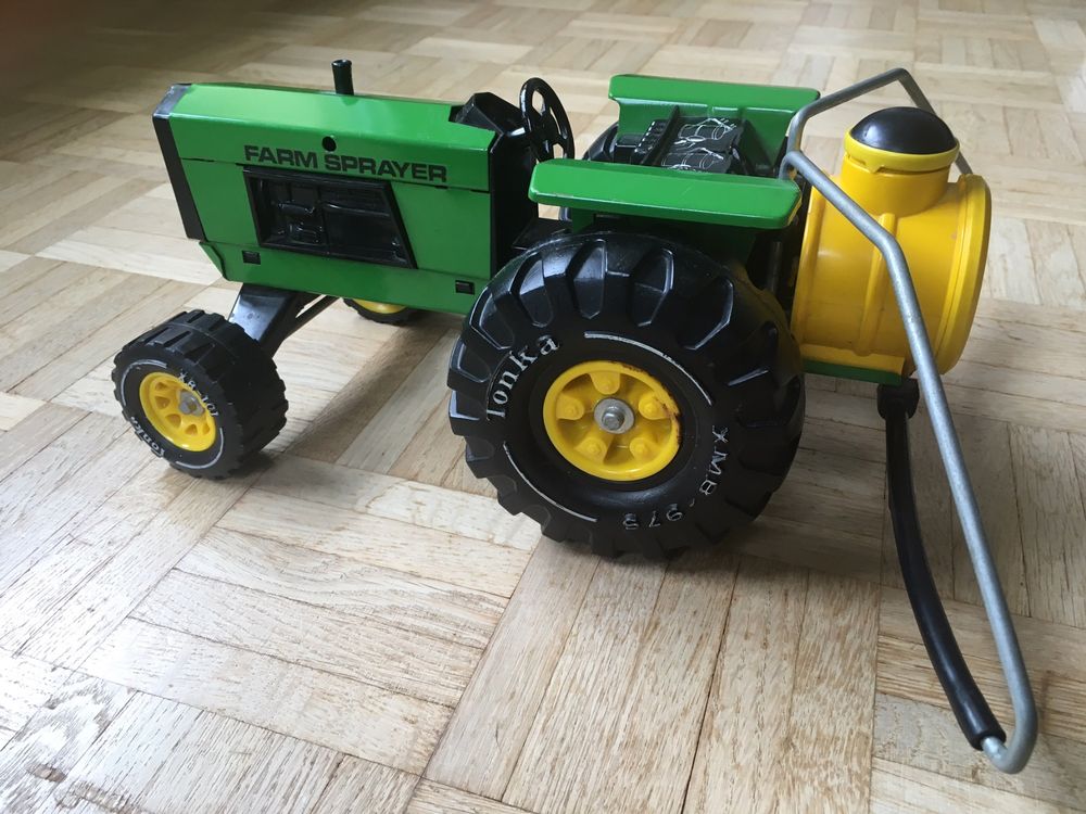 Tonka-Traktor, ca. 1975, «Farm Sprayer», Pumpe funktioniert (Gebraucht ...
