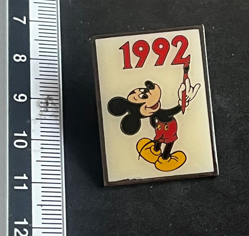 Original Disney Pin 1992 Euro Disney Mickey Mouse Winner (Gebraucht) in ...