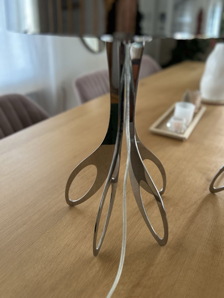 Lampes de table modernes acier chromé (D'occasion) à Cheseaux-Noréaz ...